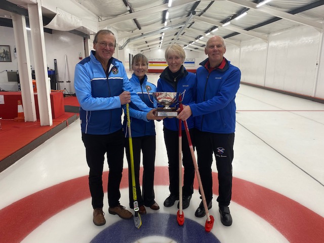 Home : Greenacres Curling | The Friendly Rink
